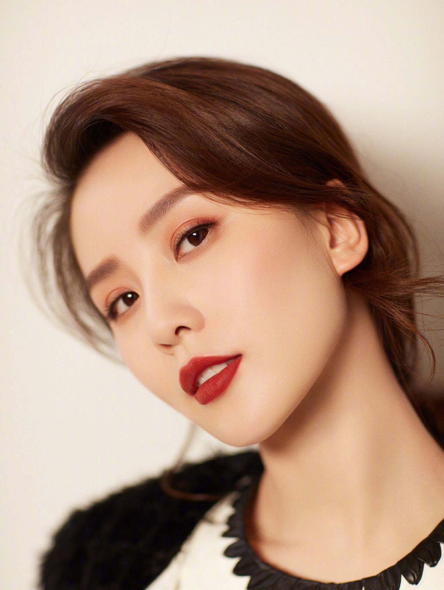 影视女星刘诗诗写真合集：天生丽质、优雅高贵-搜狐大视野-搜狐新闻