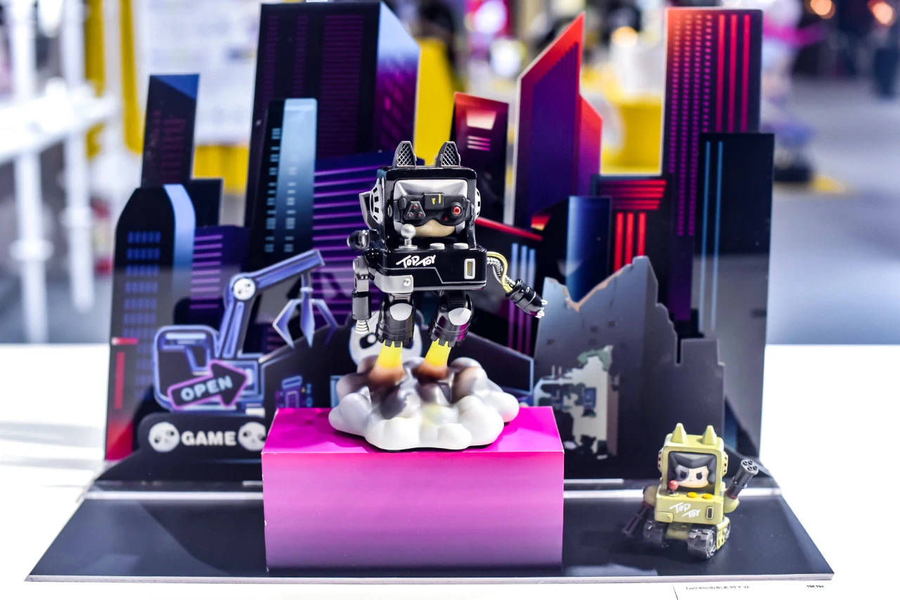 TOP TOY：门店即展览，链接全球潮玩产品与玩家_品牌