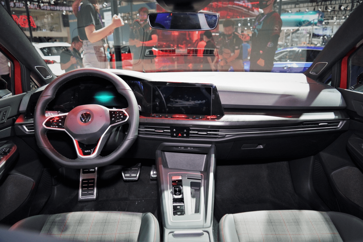 前驱后驱还是四驱？GTI、CT4还是03+？_搜狐汽车_搜狐网