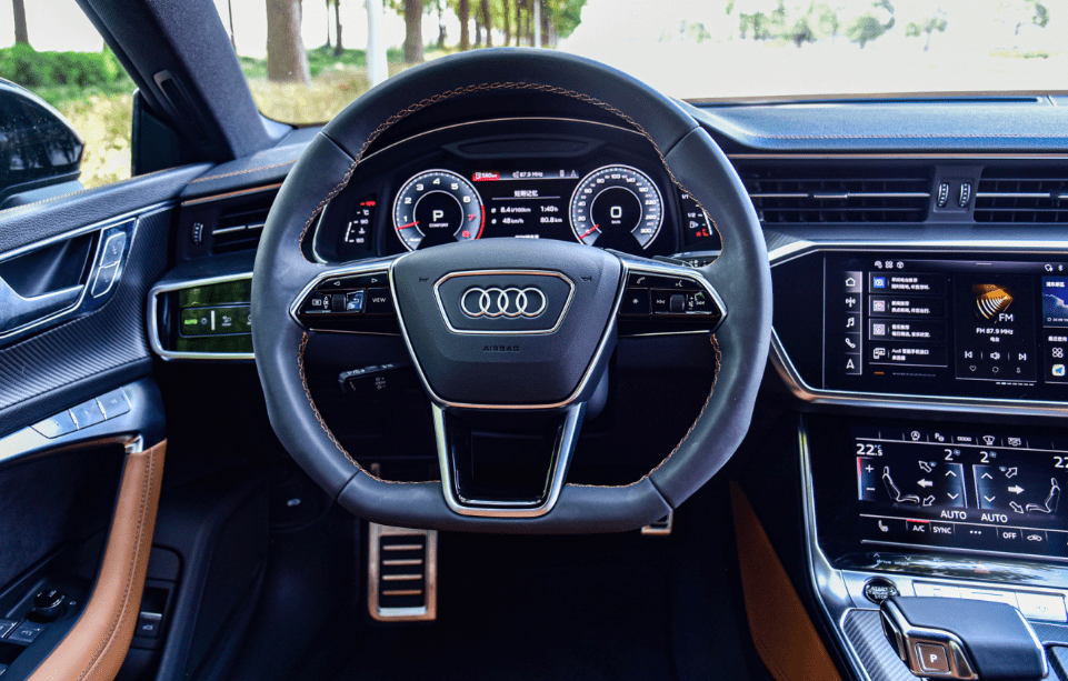 全系3.0T，上汽奥迪A7L能比得过一汽奥迪A6L吗？_搜狐汽车_搜狐网