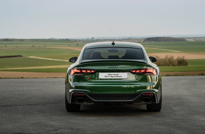 “暴力绅士” 奥迪RS5 Sportback如何走天下？_搜狐汽车_搜狐网