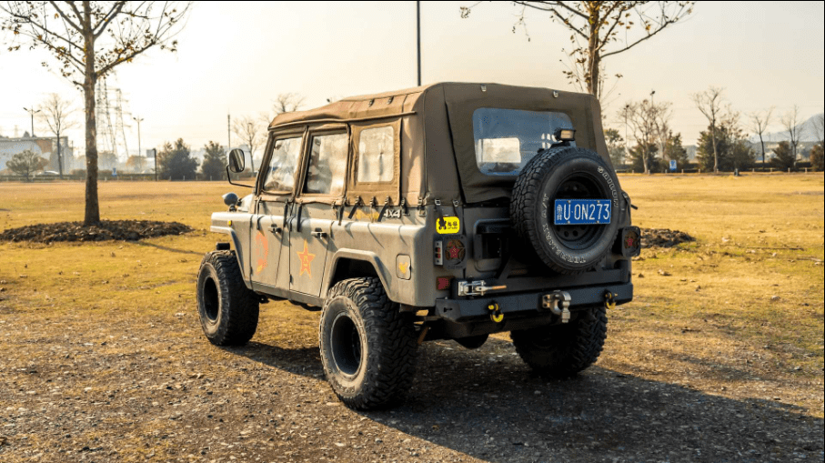 BAW BJ212搭配2.0升直列四缸汽油发动机 起价约为1.3万美元_搜狐汽车_搜狐网