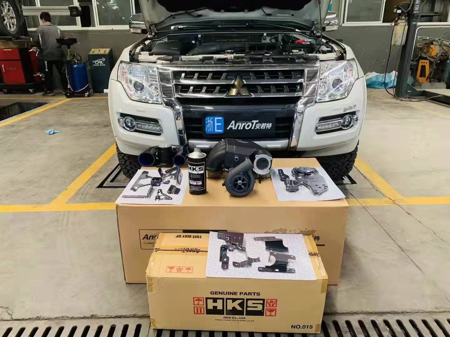 帕杰罗V97全新二代HKS机械增压不但拥有了强大的动力同时还节省了油耗_搜狐汽车_搜狐网