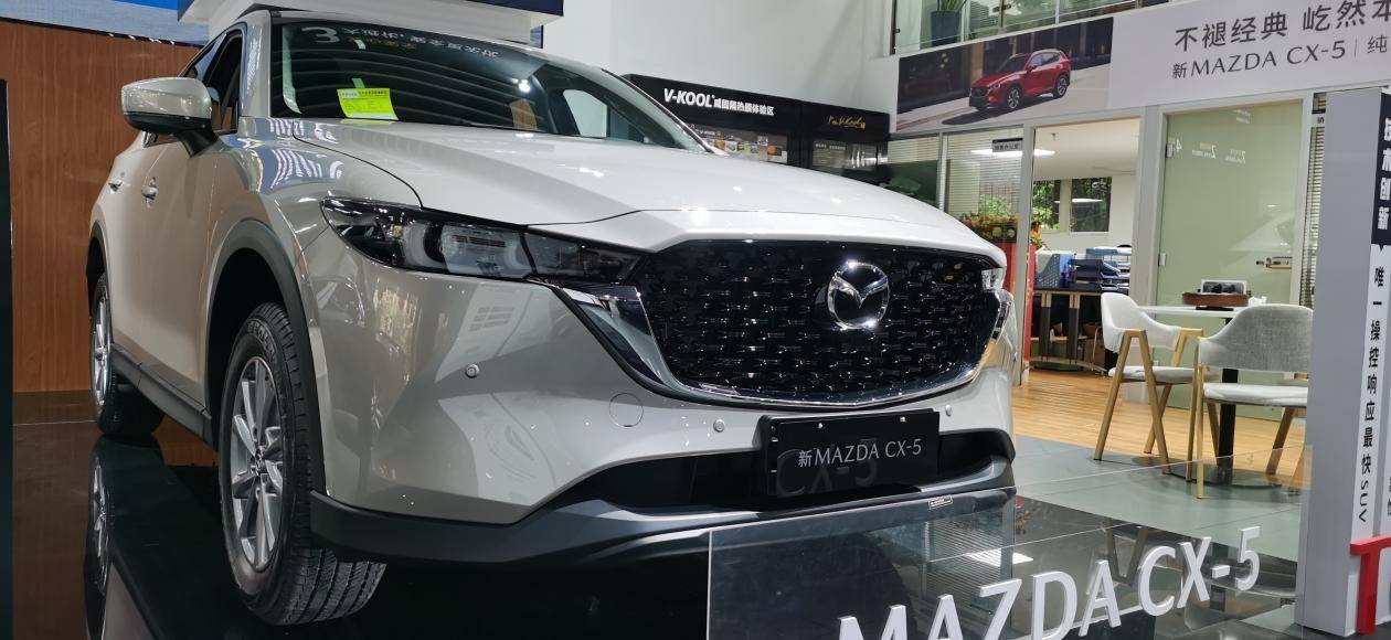 探店丨更加精致的进化 新MAZDA CX-5只拼产品力_搜狐汽车_搜狐网