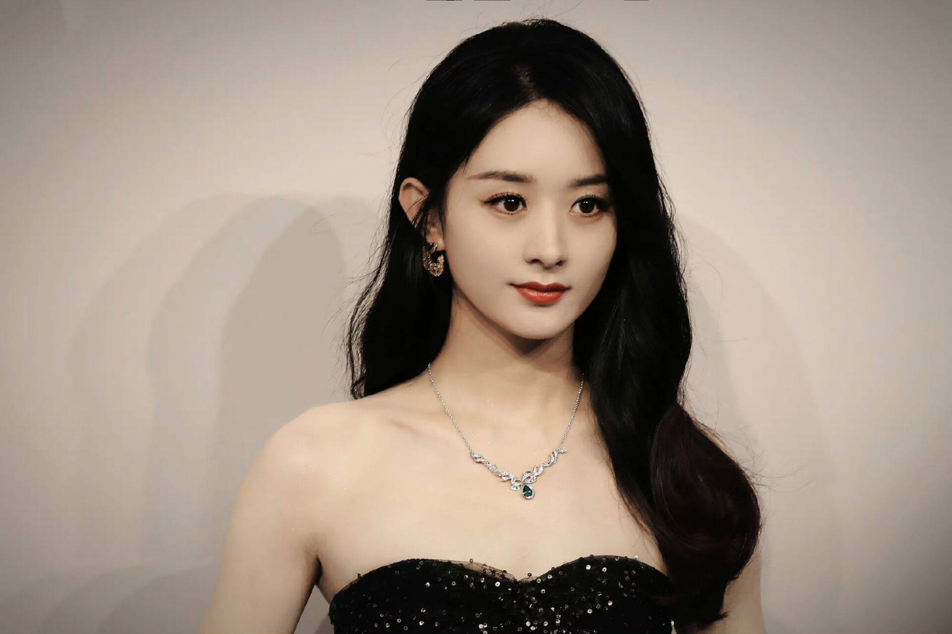 国民女神赵丽颖写真：天生丽质、绝代风华-搜狐大视野-搜狐新闻