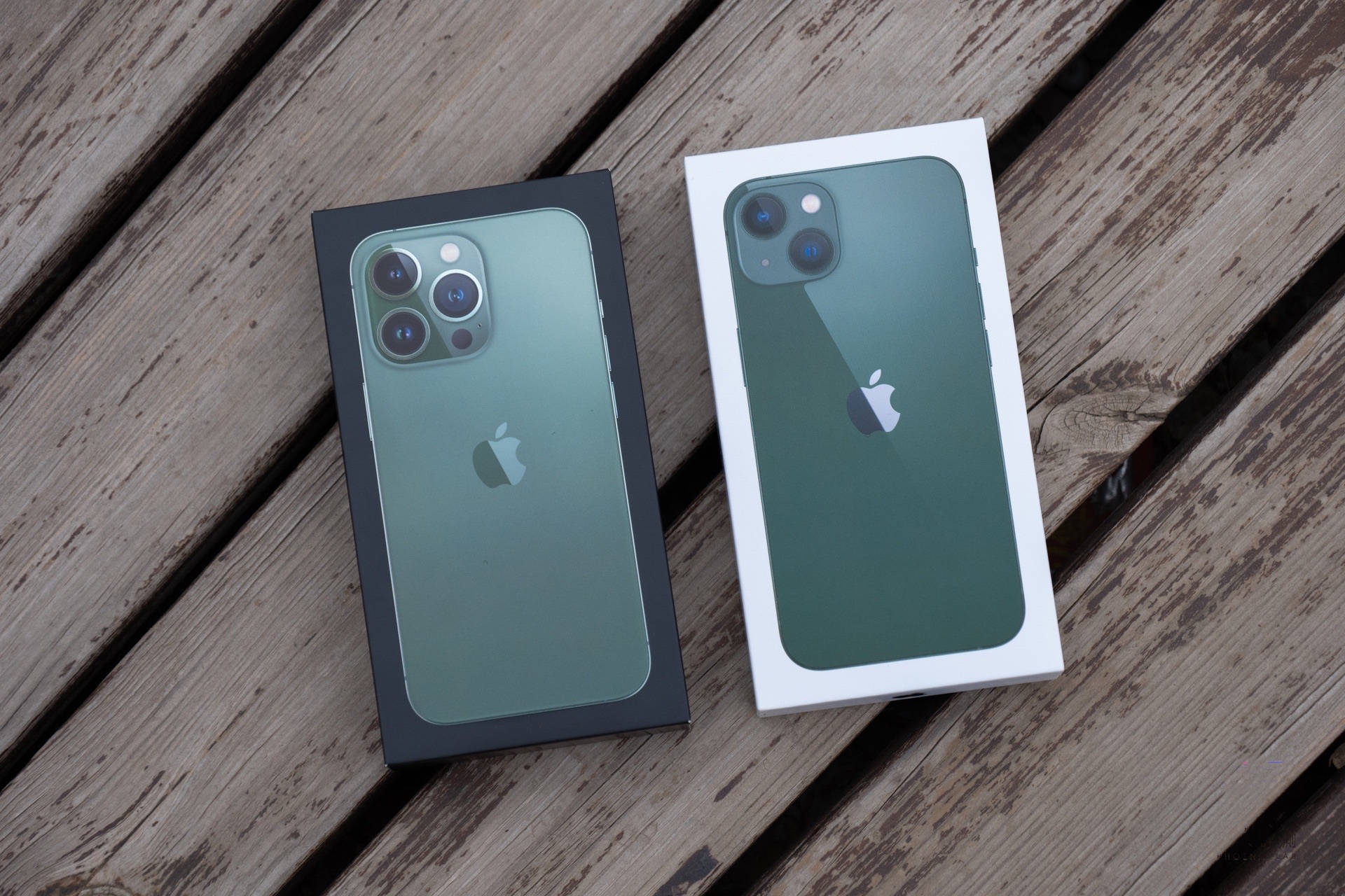 iPhone 13/13 Pro绿色图赏：-搜狐大视野-搜狐新闻