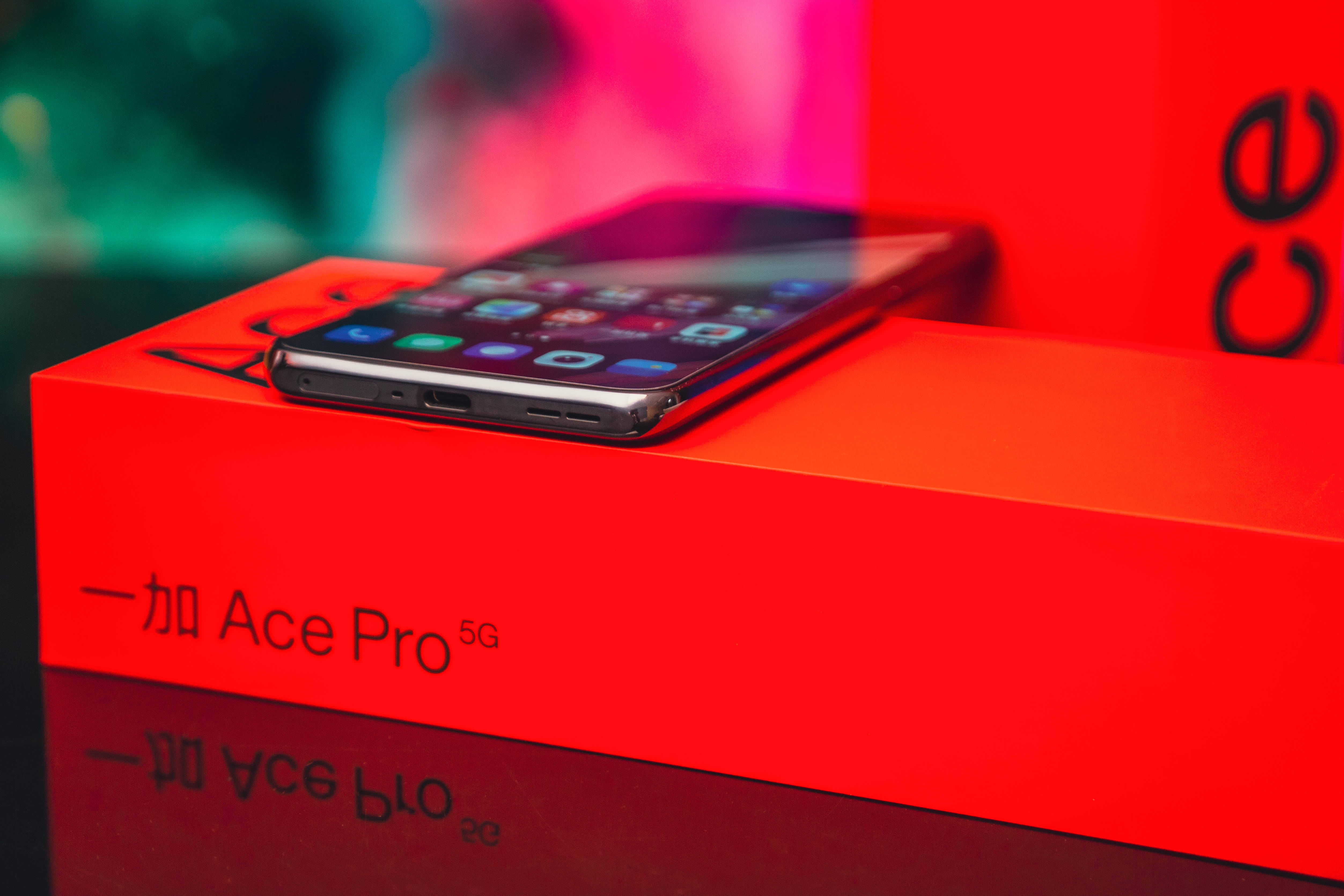 钻刻·双AG工艺打造丝滑触感 一加Ace Pro图赏-搜狐大视野-搜狐新闻