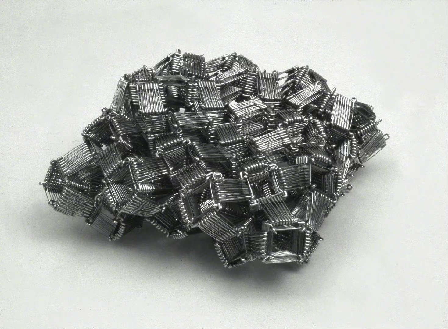 艺术家 Tamiko Kawata 用别针制作的雕塑作品-搜狐大视野-搜狐新闻