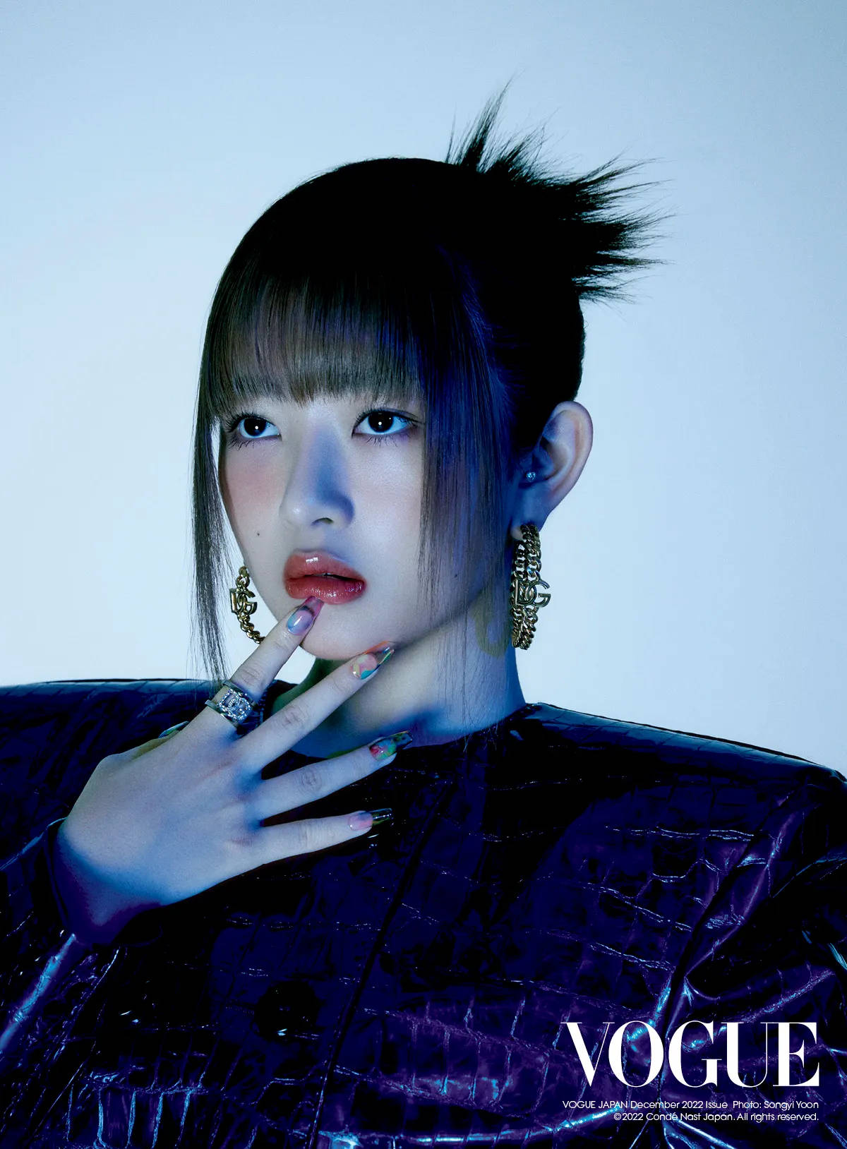 IVE成员Rei登《VOGUE》封面 日系妹妹冷冽又酷飒！-搜狐大视野-搜狐新闻