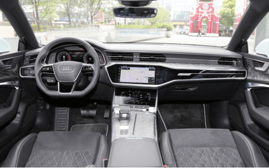 奥迪A7L性能颜值兼备，不愧是德系旗舰_搜狐汽车_搜狐网
