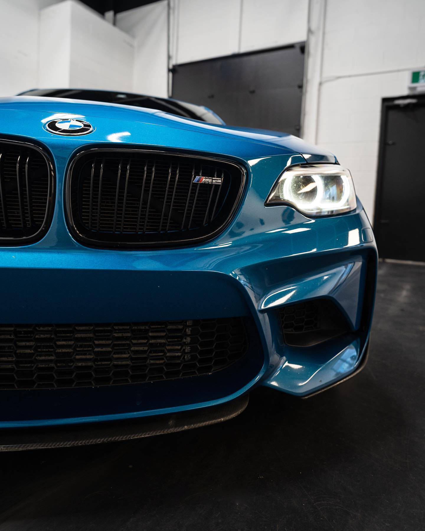 宝马M2 XPEL车窗隔热膜装贴完成_搜狐汽车_搜狐网