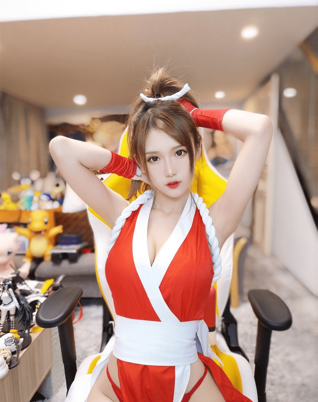 绝美女神cos不知火舞真人版。