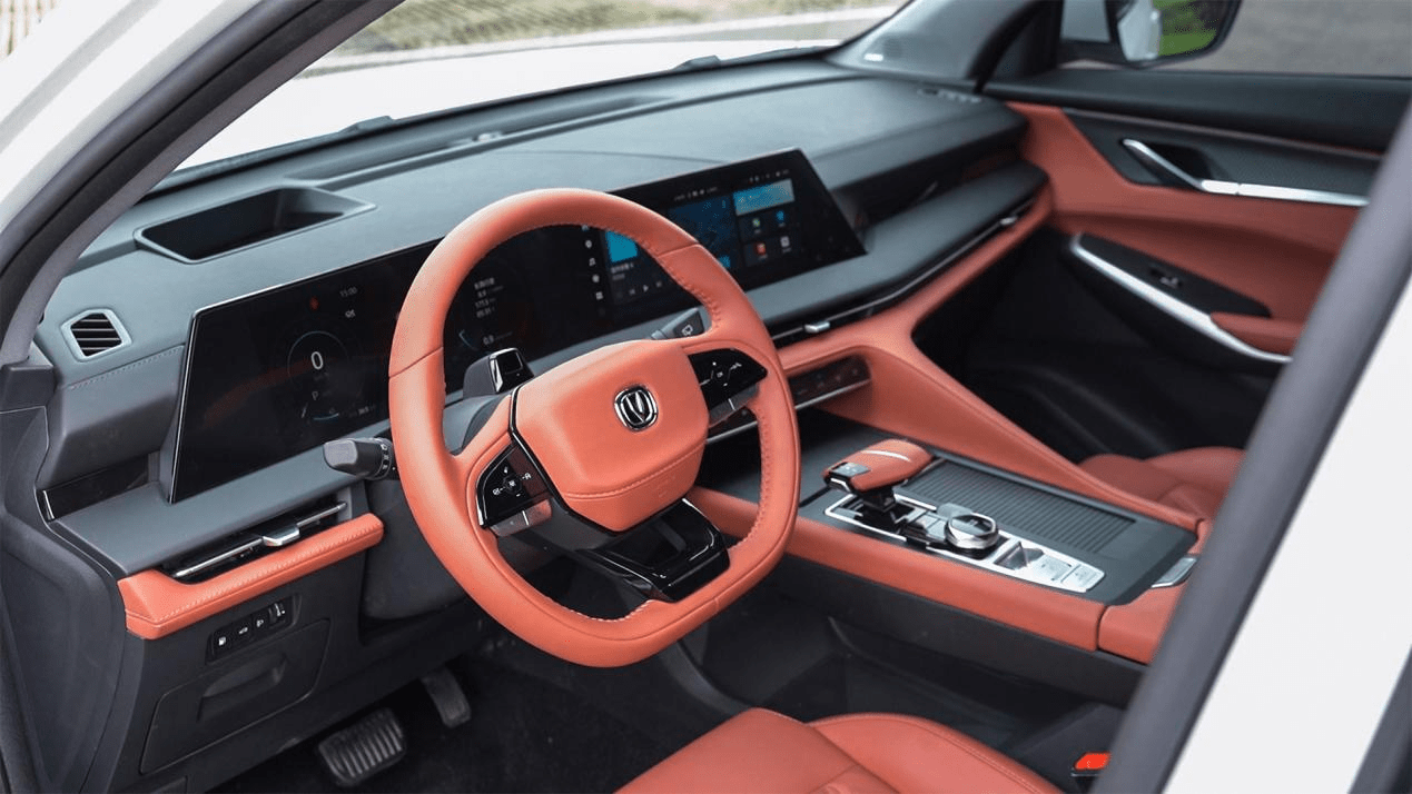 解析第三代CS75 PLUS，给继续燃油车一个理由：性价比_搜狐汽车_搜狐网