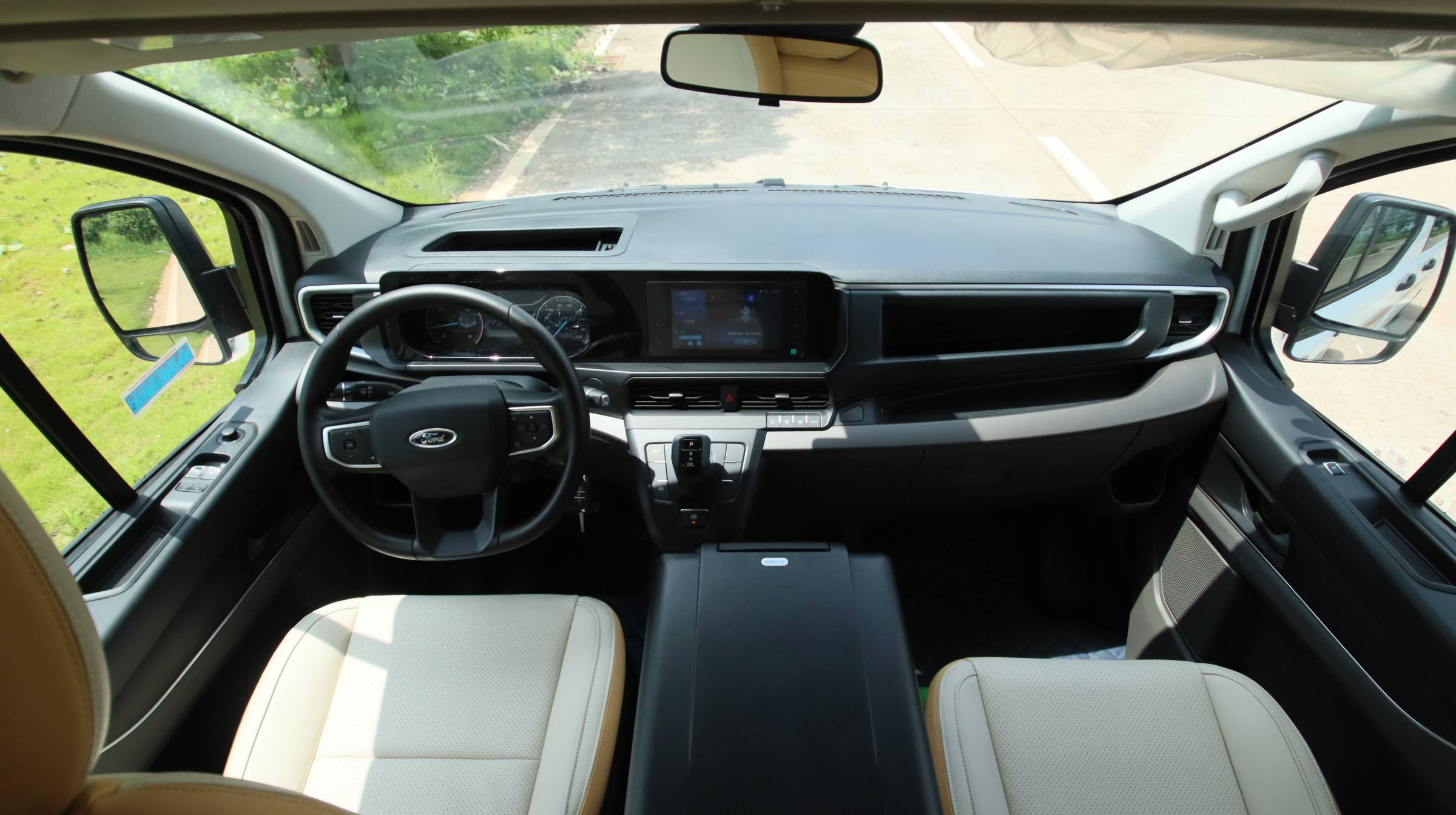 2023款福特小房车，6座2床夫妻情侣都市通勤旅居最佳选择趣蜂B610_搜狐汽车_搜狐网