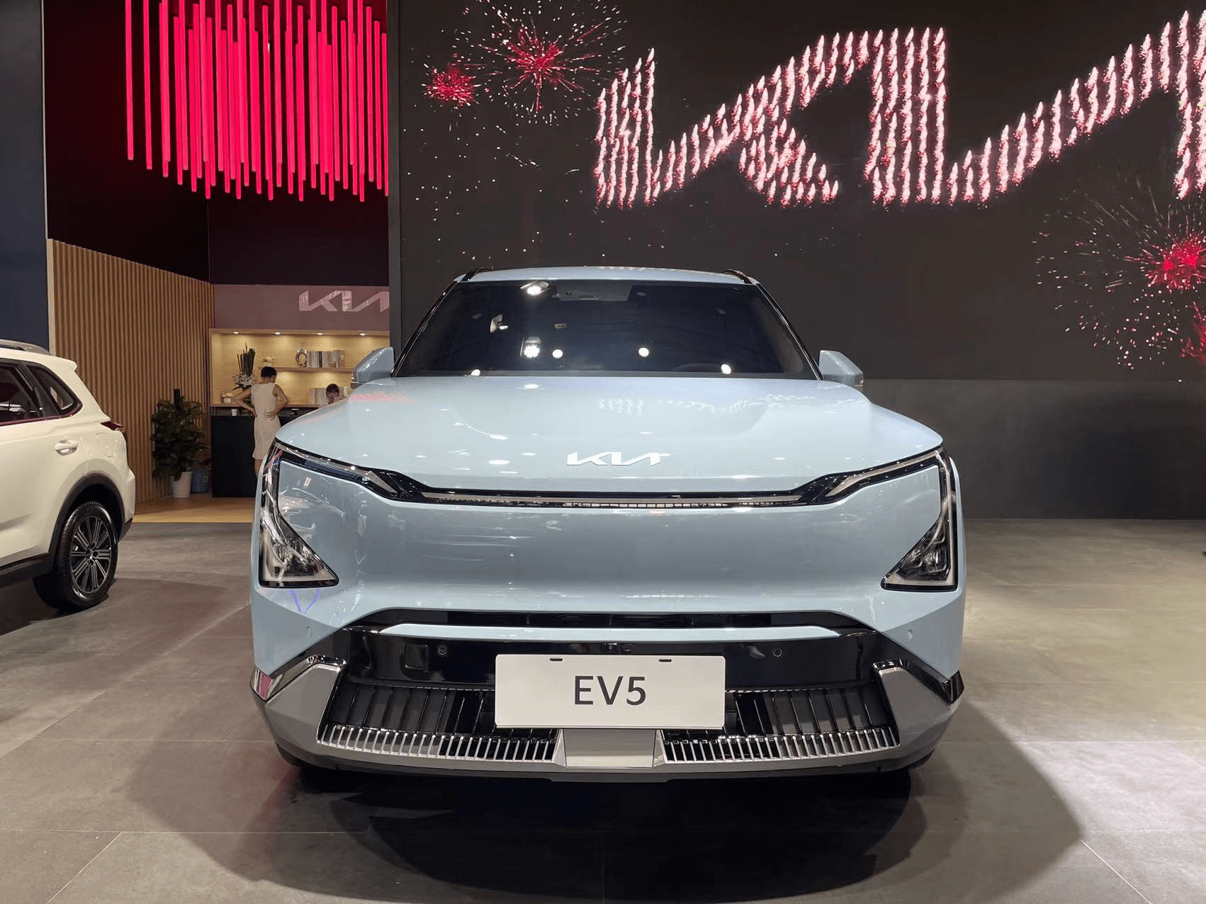 2023郑州大河车展：起亚纯电EV6 & EV5双车发布_搜狐汽车_搜狐网
