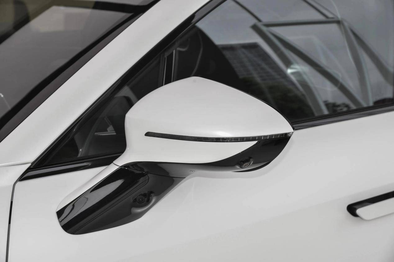 阿维塔11鸿蒙版PK蔚来ES6，谁能大获全胜？_搜狐汽车_搜狐网