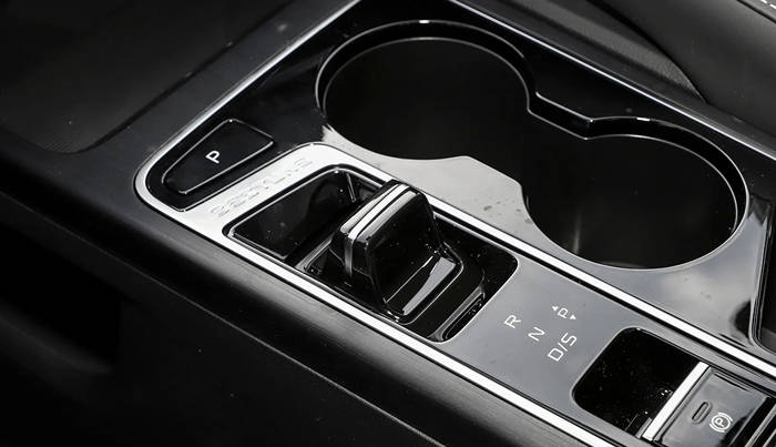 加长45mm，配置调整但价格略涨，第4代奔腾B70是你喜欢的菜吗？_搜狐汽车_搜狐网