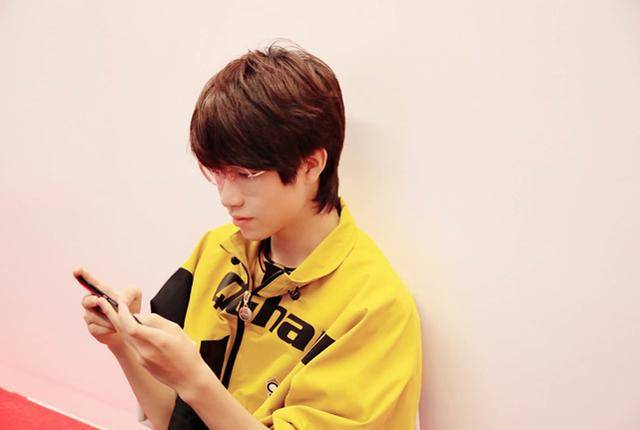 770退出首发之后，李九直言QG觉醒了，刺痛跟770是否真不搭？_QGhappy