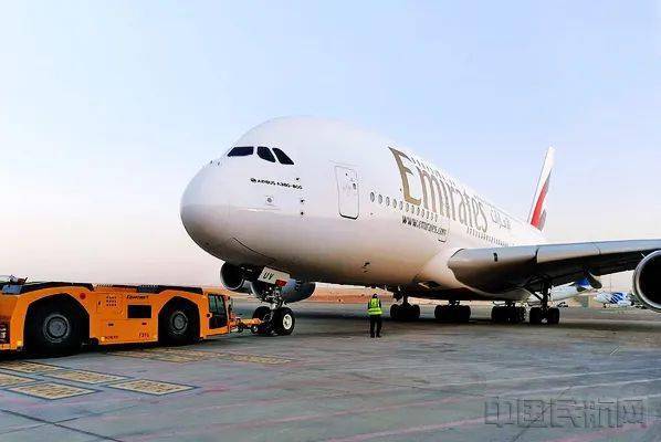 重启！阿联酋航空迪拜—广州航线又能坐A380了_旅客