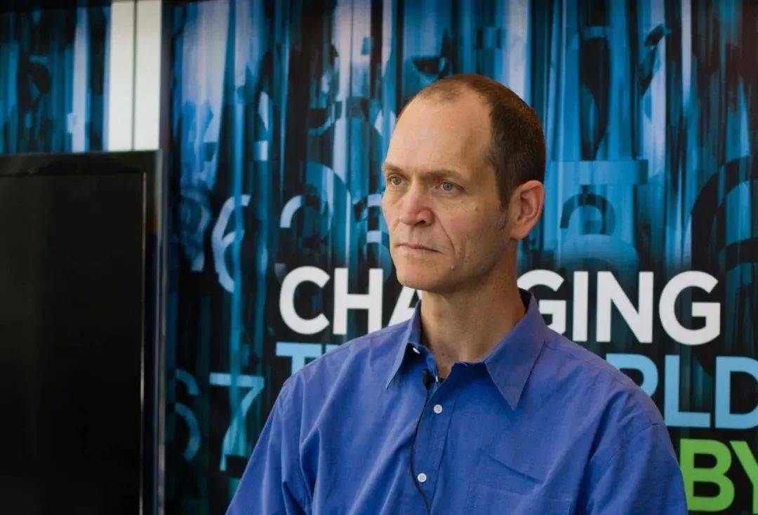 头发还在！带你膜拜全球最优秀的14位程序员~_Petr