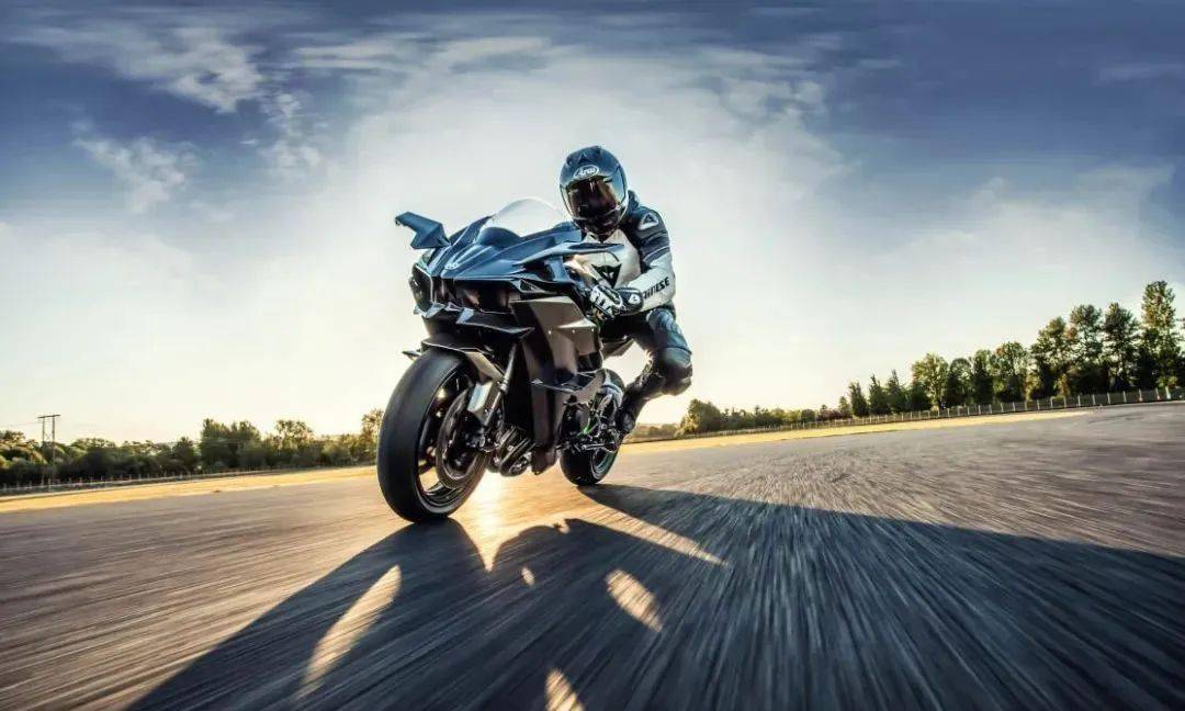 增压神兽要凉了？川崎可能停产Ninja H2...._搜狐汽车_搜狐网
