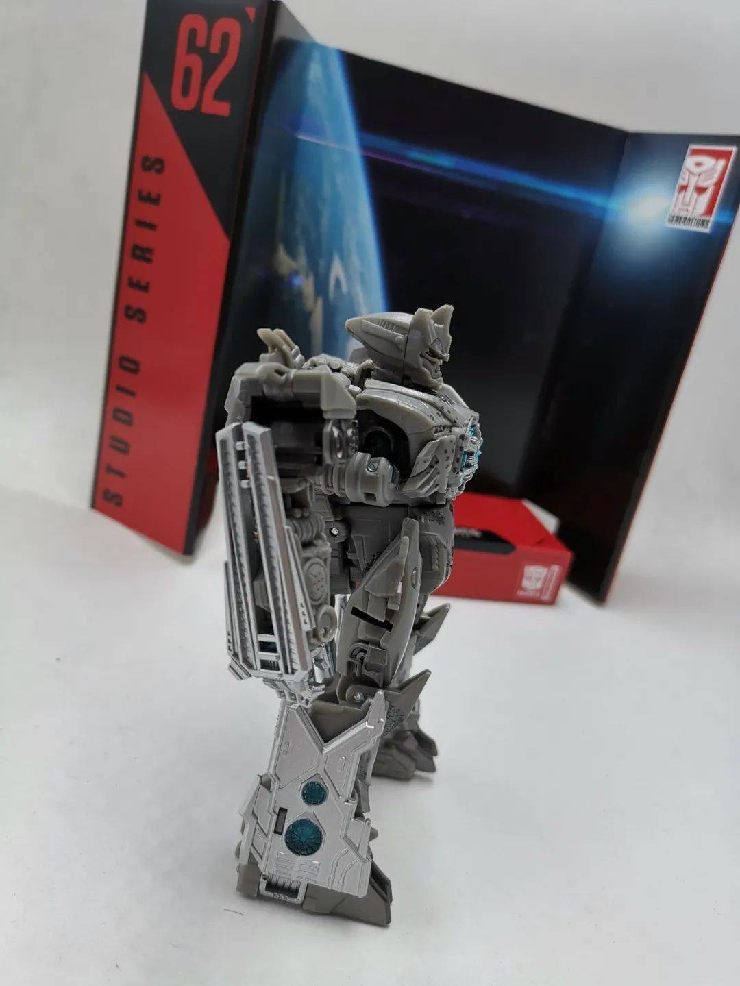 SS62 SOUNDWAVE D级别声波开箱_卫星
