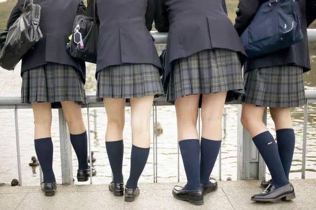 日本JK裙子最短的地方在哪里？关于JK制服你不得不知道的那些事_姐姐