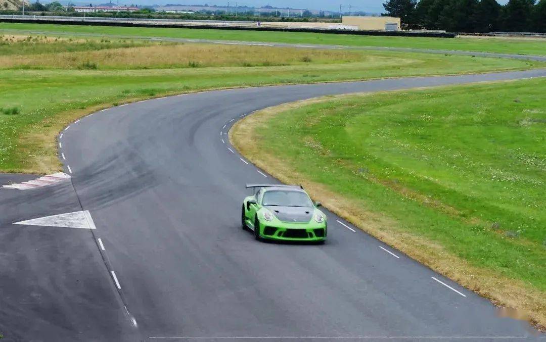 【一探究竟】Michelin Pilot Sport Cup 2和Pilot Sport Cup 2 R究竟怎么选？_搜狐汽车_搜狐网