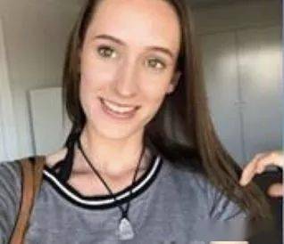 澳洲妹子吃了一口Aldi买来的巧克力，瞬间呼吸困难翻白眼！马上被送重症监护室！_Kaley