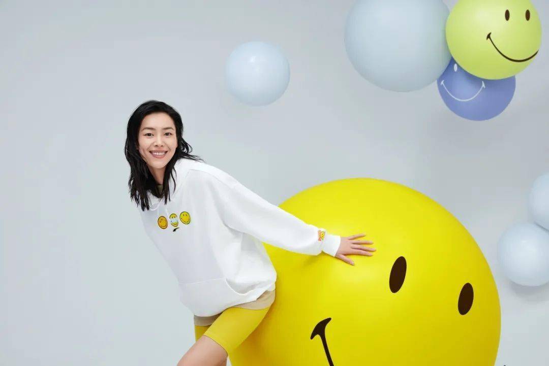 UNIQLO x JIL SANDER 重启 +J 系列型录正式释出-搜狐大视野-搜狐新闻