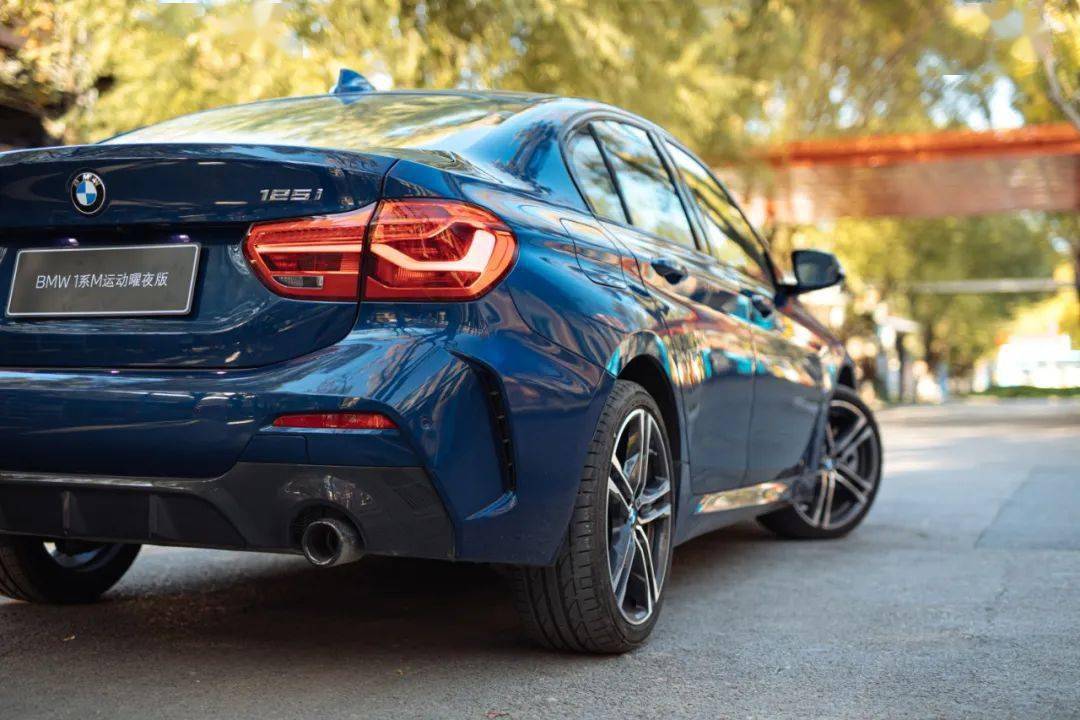 运动再升级 试驾宝马125i M运动曜夜_搜狐汽车_搜狐网