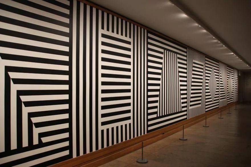 索尔·勒维特的极简主义墙画_Drawing