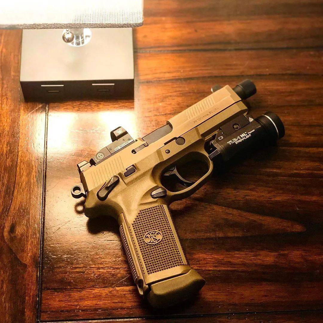 【泥色经典】FN公司FNX45战术版手枪图集-搜狐大视野-搜狐新闻