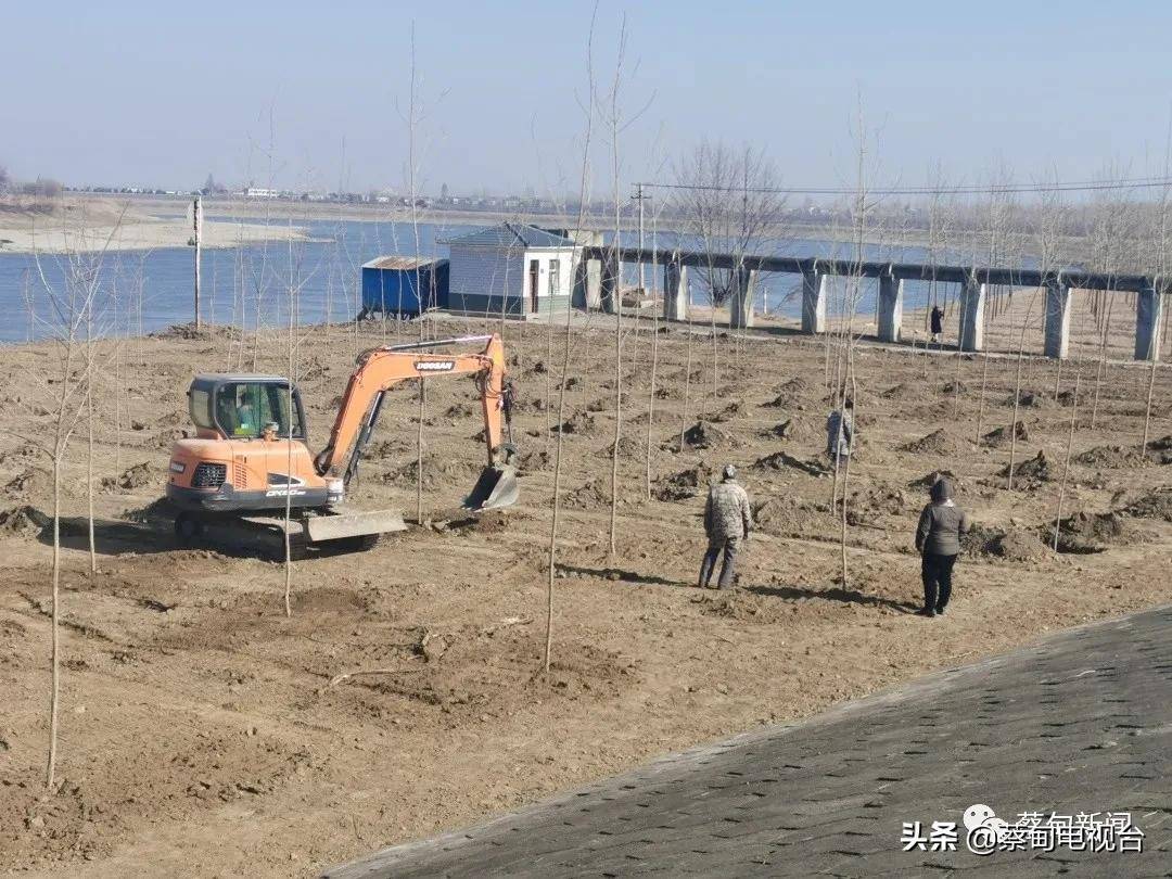 武汉蔡甸汉江大堤,恢复汛前原貌啦 堤防