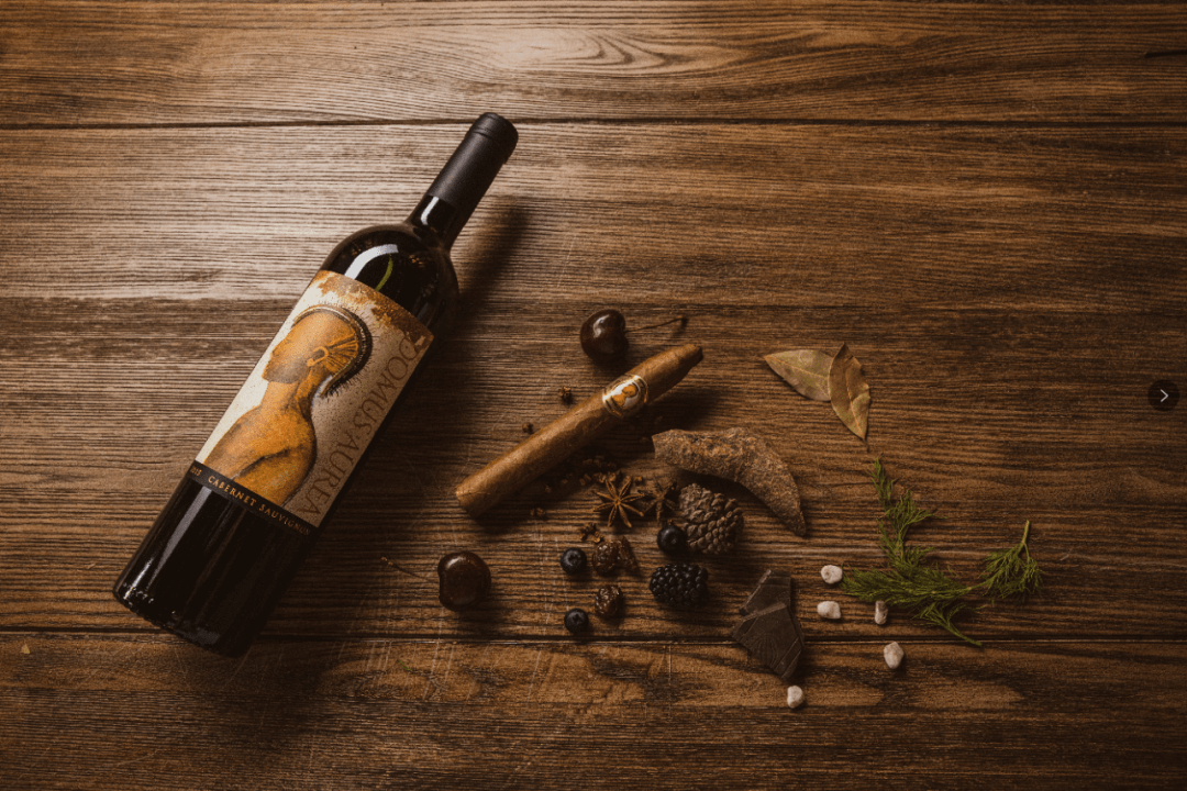 被称为“智利车库酒之王”，金殿酒庄凭的是什么？_风土