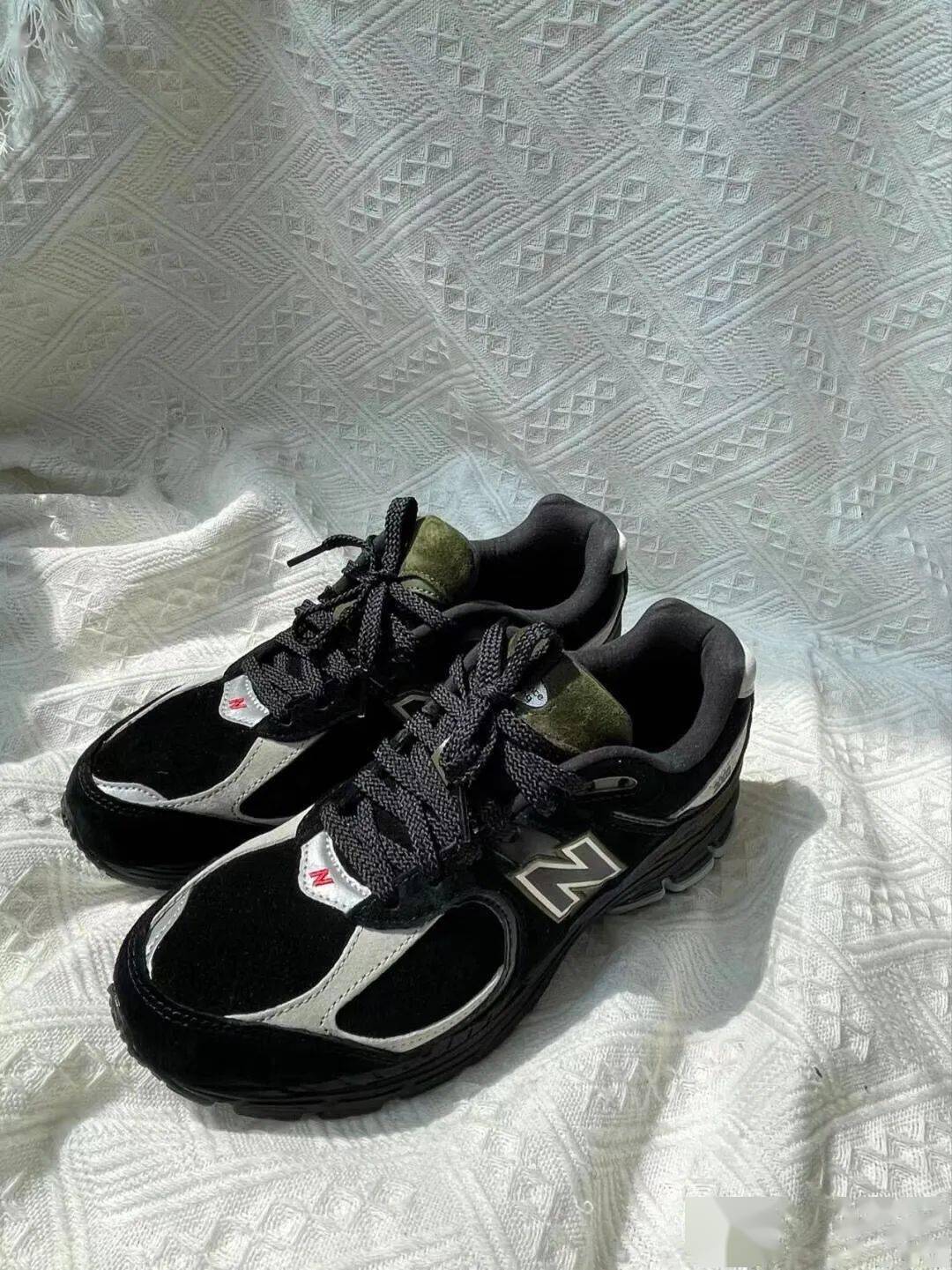 男生穿 NB2002r 太好好好看了！_nb