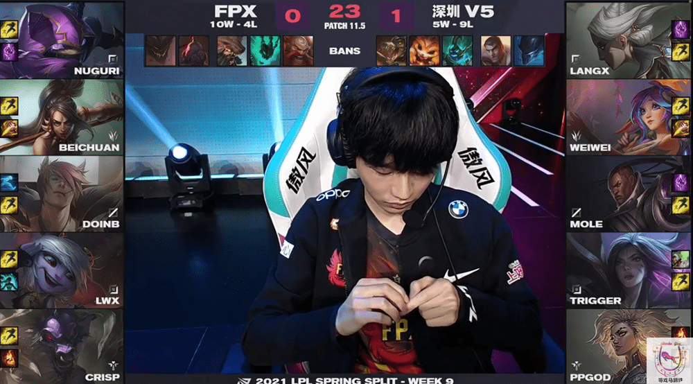 正道的光？大威天龙V5碾压FPX赢得观众喝彩_Doinb