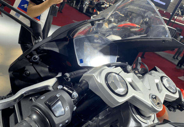 阿普利亚即将发布GPR250和RS660..._搜狐汽车_搜狐网