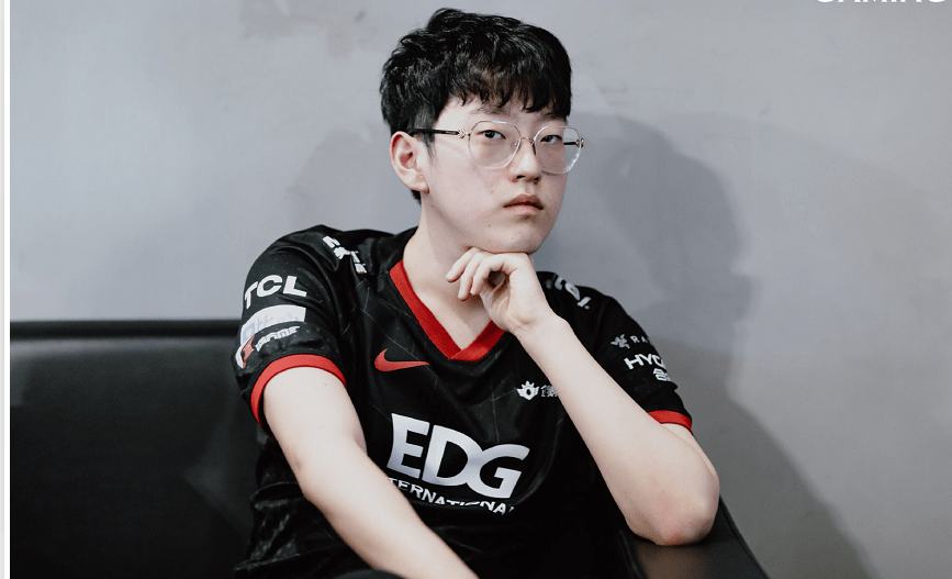 EDG已经稳进季后赛！TT和V5无愧“四大天王”，彻底无缘季后赛_比赛