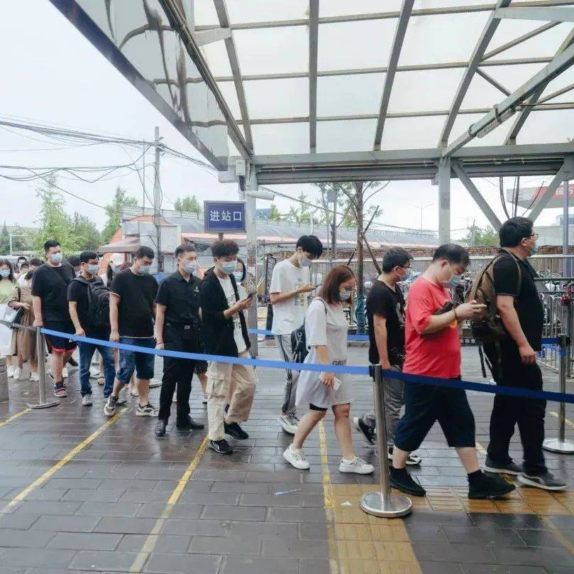 低碳72策：提高道路利用效率，做好需求管理｜城市呼吸_专用