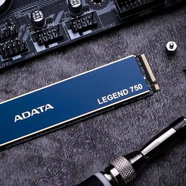 威刚即将推出 LEGEND 750 SSD：最高 3500MB/s，高性价比_主控
