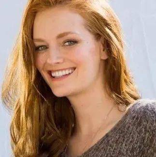 模特圈第一名媛 Lydia Hearst 要做妈妈了！_家族