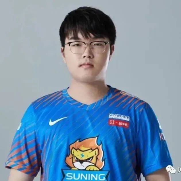 恭喜RNG！Bin忍不住自己官宣了！主动晒出在RNG基地照片，彻底实锤了_上单_消息_选手