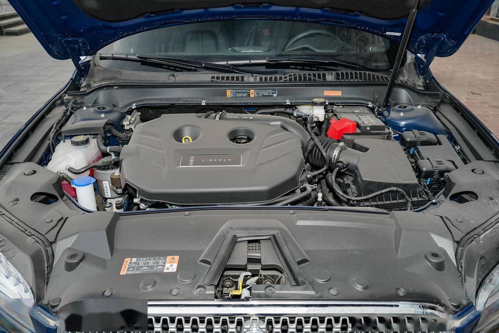 售25.58万元起，进口豪华中型轿车，2.0T+6AT，带你看林肯MKZ_搜狐汽车_搜狐网