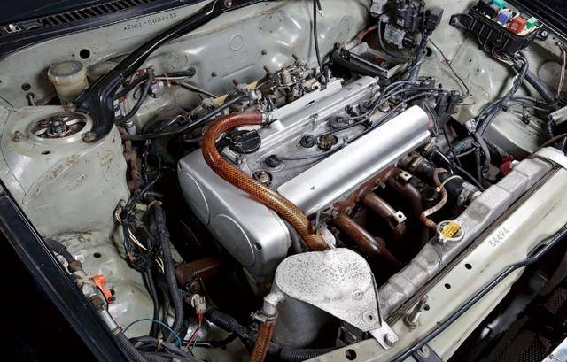 纯干货！关于丰田AE86看这一篇就够了！连秋名山老司机都不知道的秘闻_搜狐汽车_搜狐网