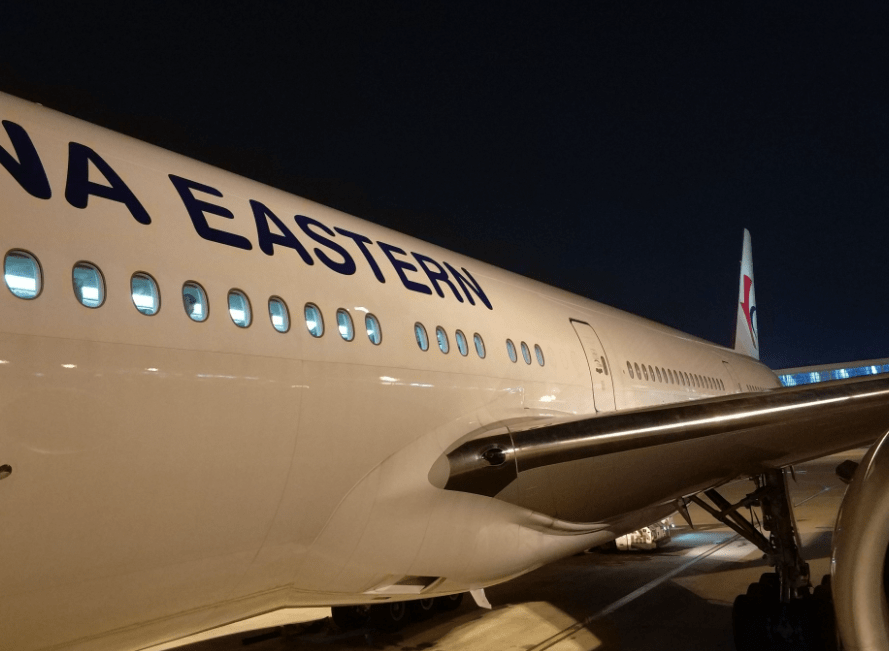 确诊新冠旅客5例，东航MU588航班被实施熔断_航空公司_上海_微信