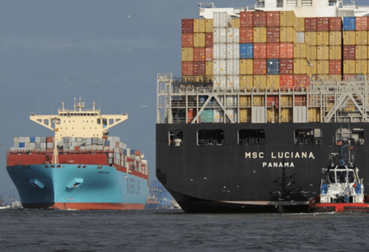 领先1,888TEU！2022年！MSC首次超越马士基登上“铁王座”！_业务_航运公司_集装箱