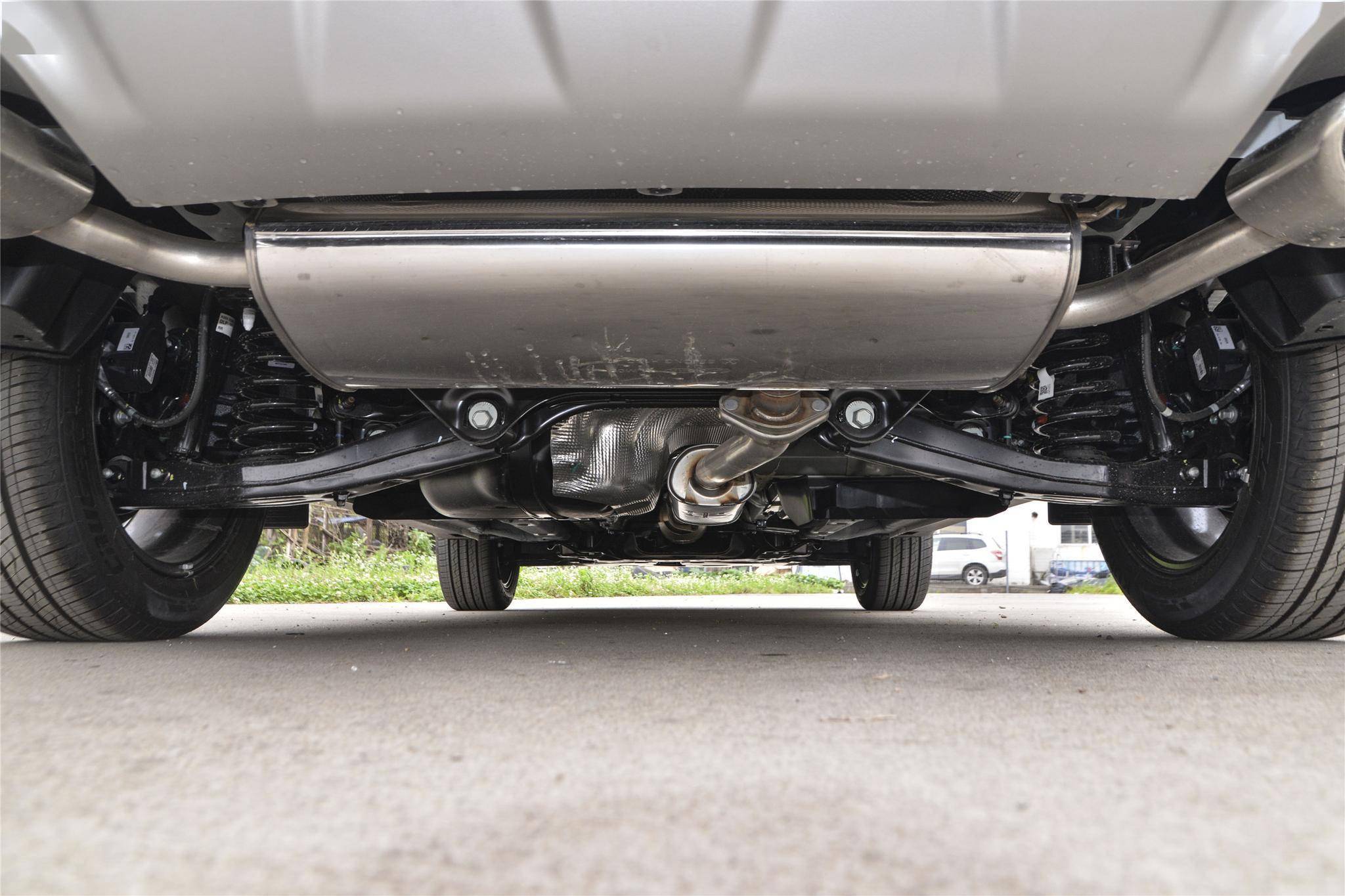 评测起亚KX5：售16.28万起，入门车型搭载2.0L+6AT，值得入手吗？_搜狐汽车_搜狐网