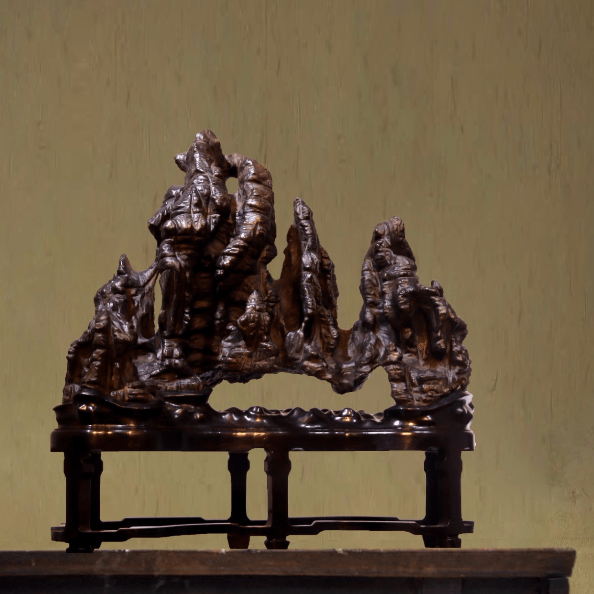 灵璧石山子《19》_横峰_ccjd_线条