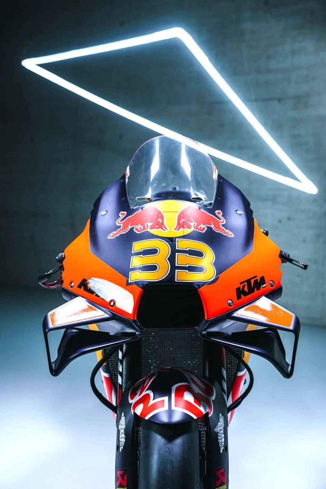 MotoGP 2022：KTM MotoGP 红牛车队的 RC16 赛车_搜狐汽车_搜狐网